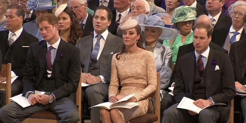 Pictures of the Royal Family Acting Just Like Everyone Else – Page 12